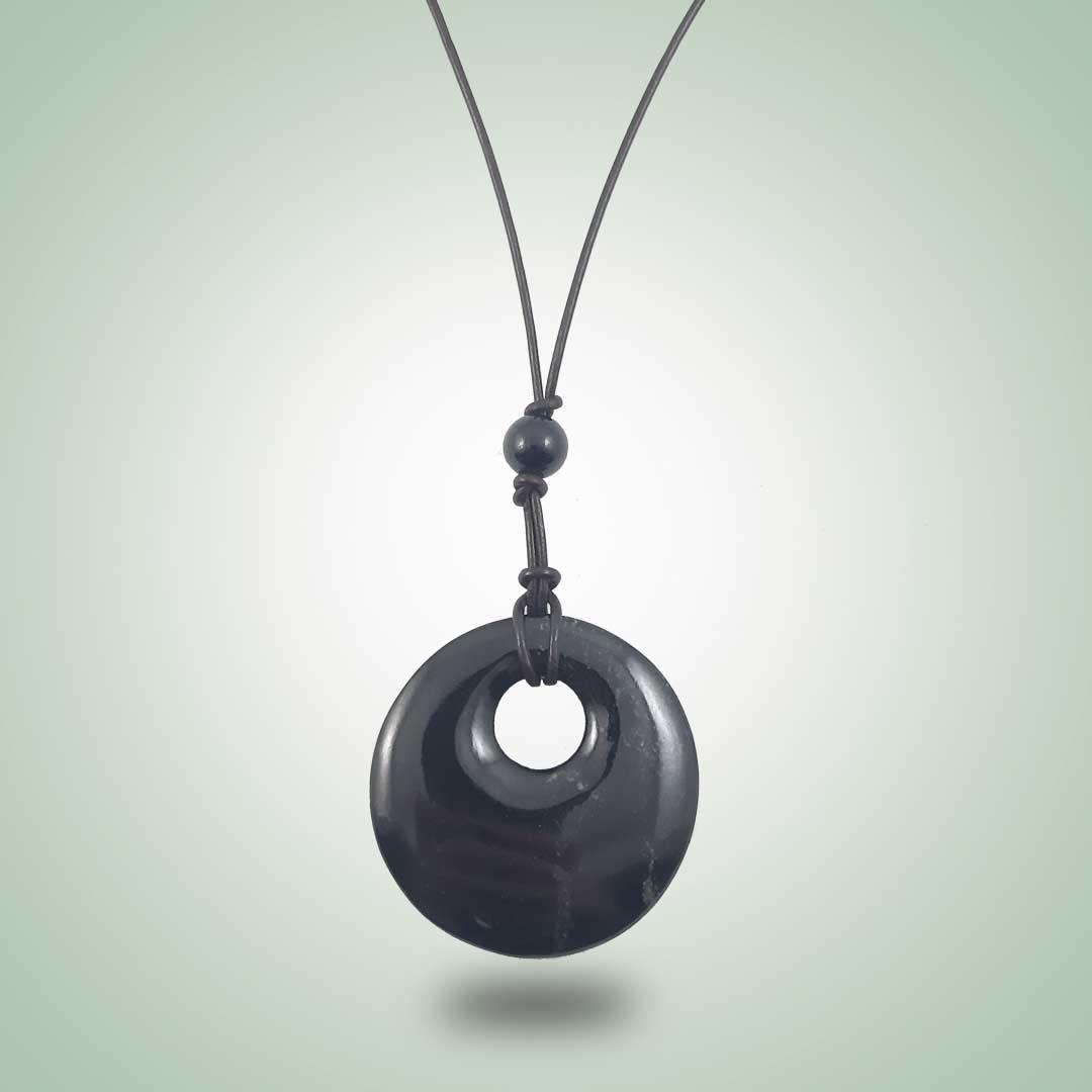 Loop Leather Necklace – Jade Maya