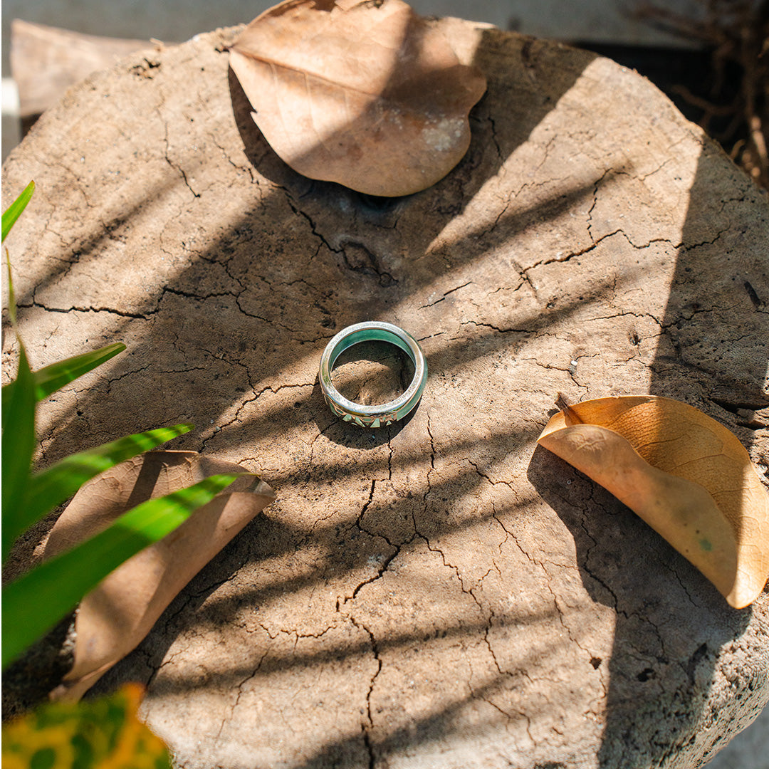 Jadella Ring – Jade Maya