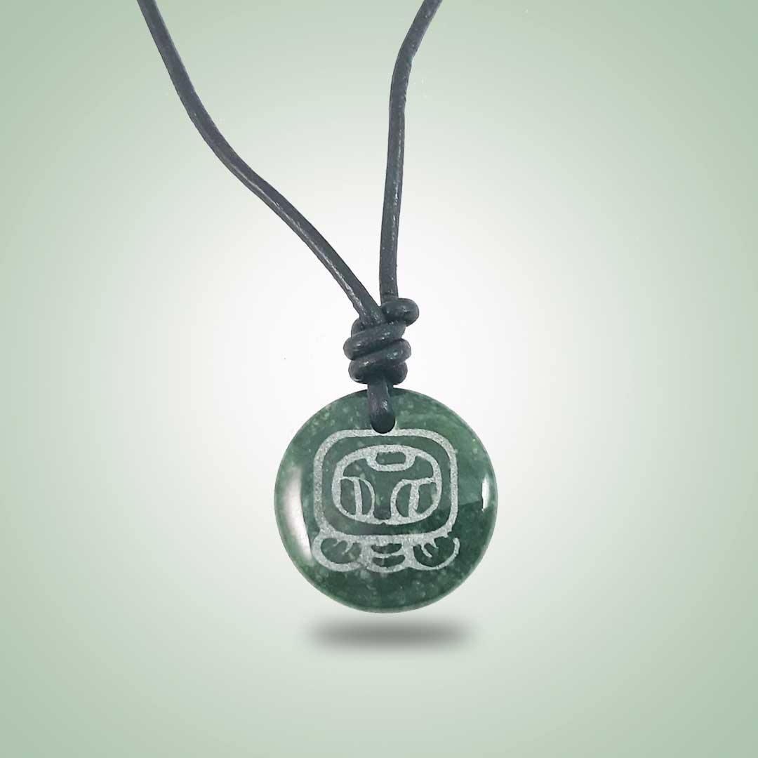 B'atz' Necklace (32mm) – Jade Maya